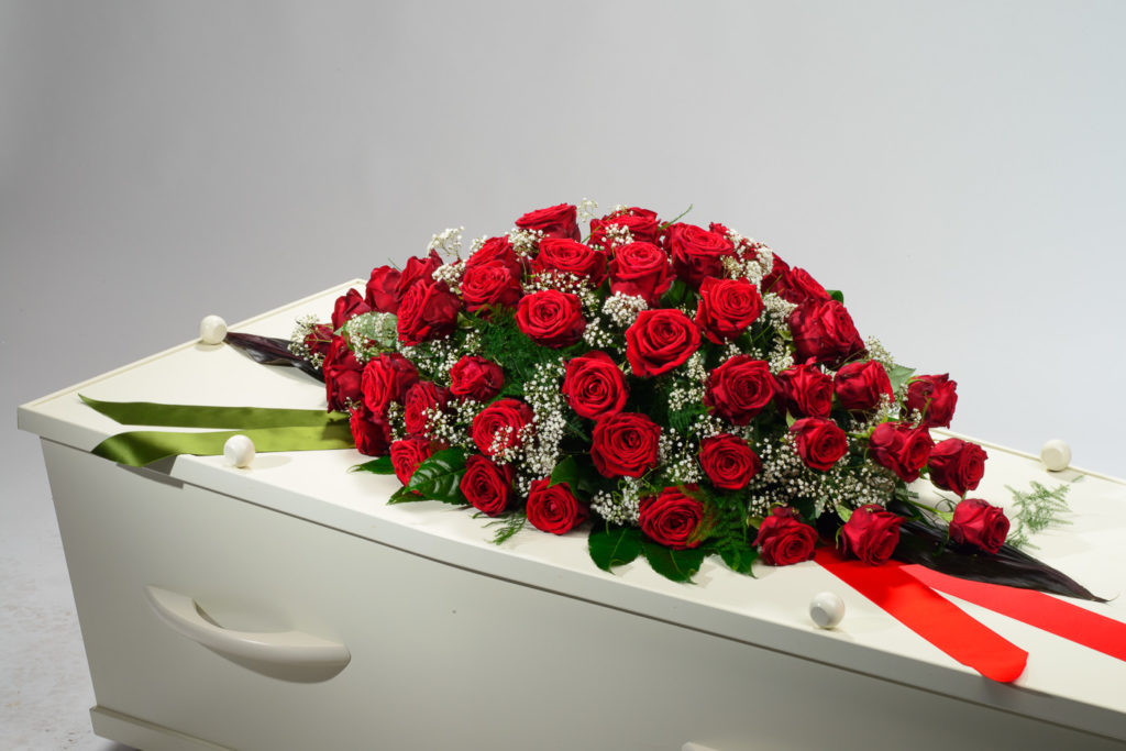 Kistbedekking Rode Rozen 104 – Bloemenveld XL